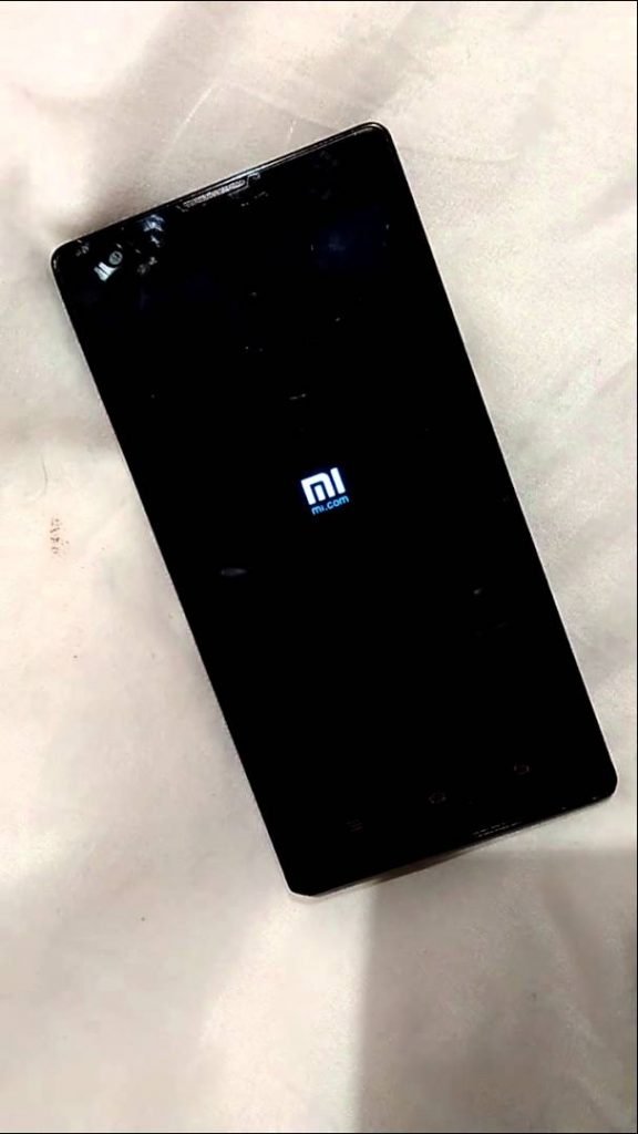 [SOLVED] Redmi 1s Stuck at MI Logo while Booting - TechMused